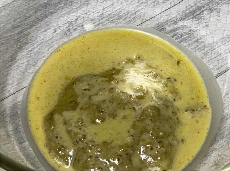 コストコ【キリクリームチーズ＆クラッカー】Kiri & Stick 濃厚クリームチーズディップがスティックお菓子とのセットになってるよ。