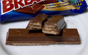 コストコ【クゥアンタ ブレークトリオ MIX】Quanta Break Trio Mixアラブ首長国連邦の3種類のチョコレートシェアパック。