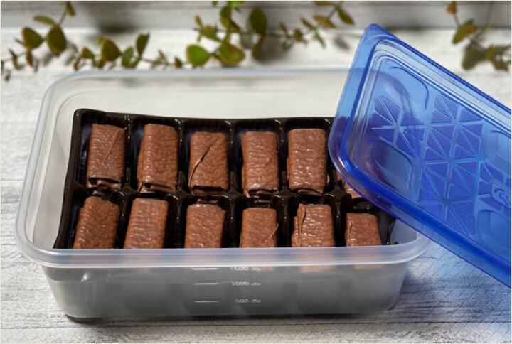 コストコ【ロックマリアクレープ】KIRKLAND Signature商品Loc Maria Crepesは、546gの大容量入りチョコ菓子！